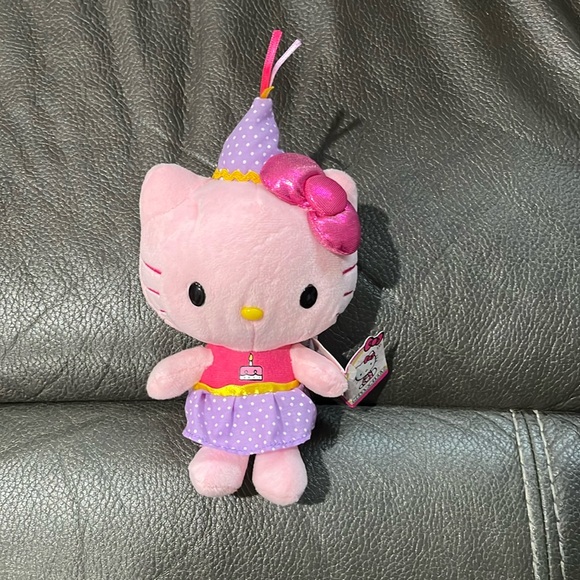 Hello Kitty | Other | Hello Kitty Pink Stuffed Birthday Cake Kitty ...
